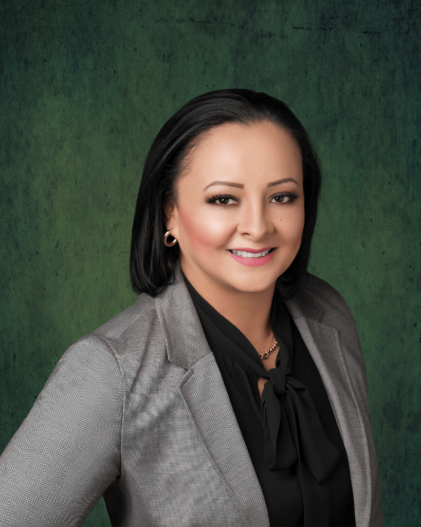 Esmeralda Nunez - The Acevedo Team